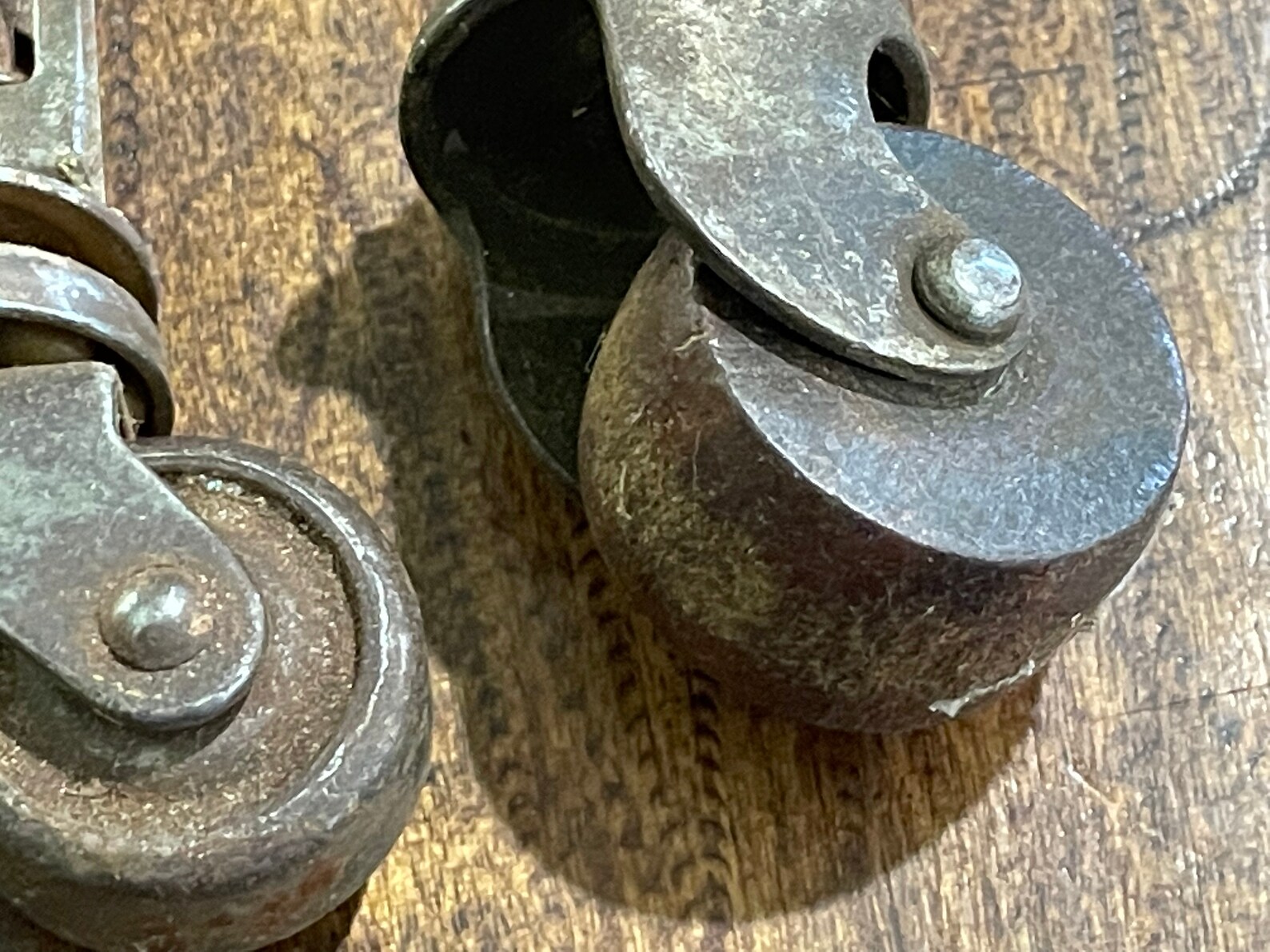 Vintage Furniture Casters Qty of 4 - Etsy