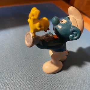 1978 Smurf Hunter PVC Toy Figurine - Etsy