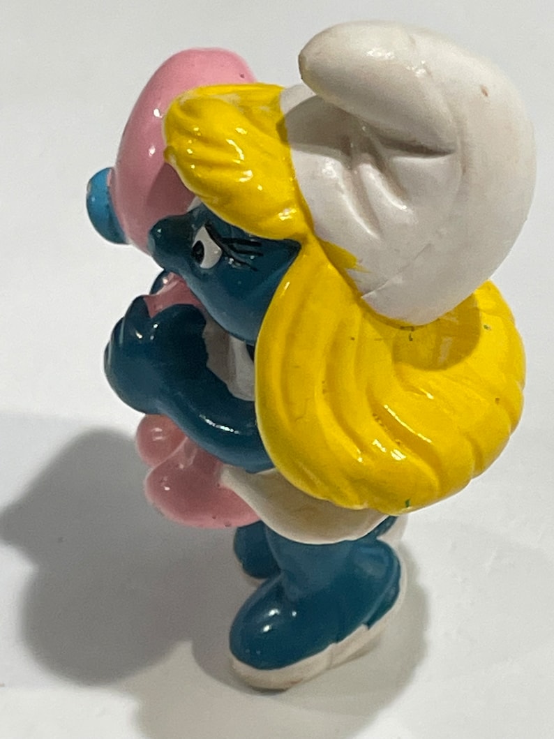 1984 Smurfette Holding a Baby Smurf PVC Figure - Etsy