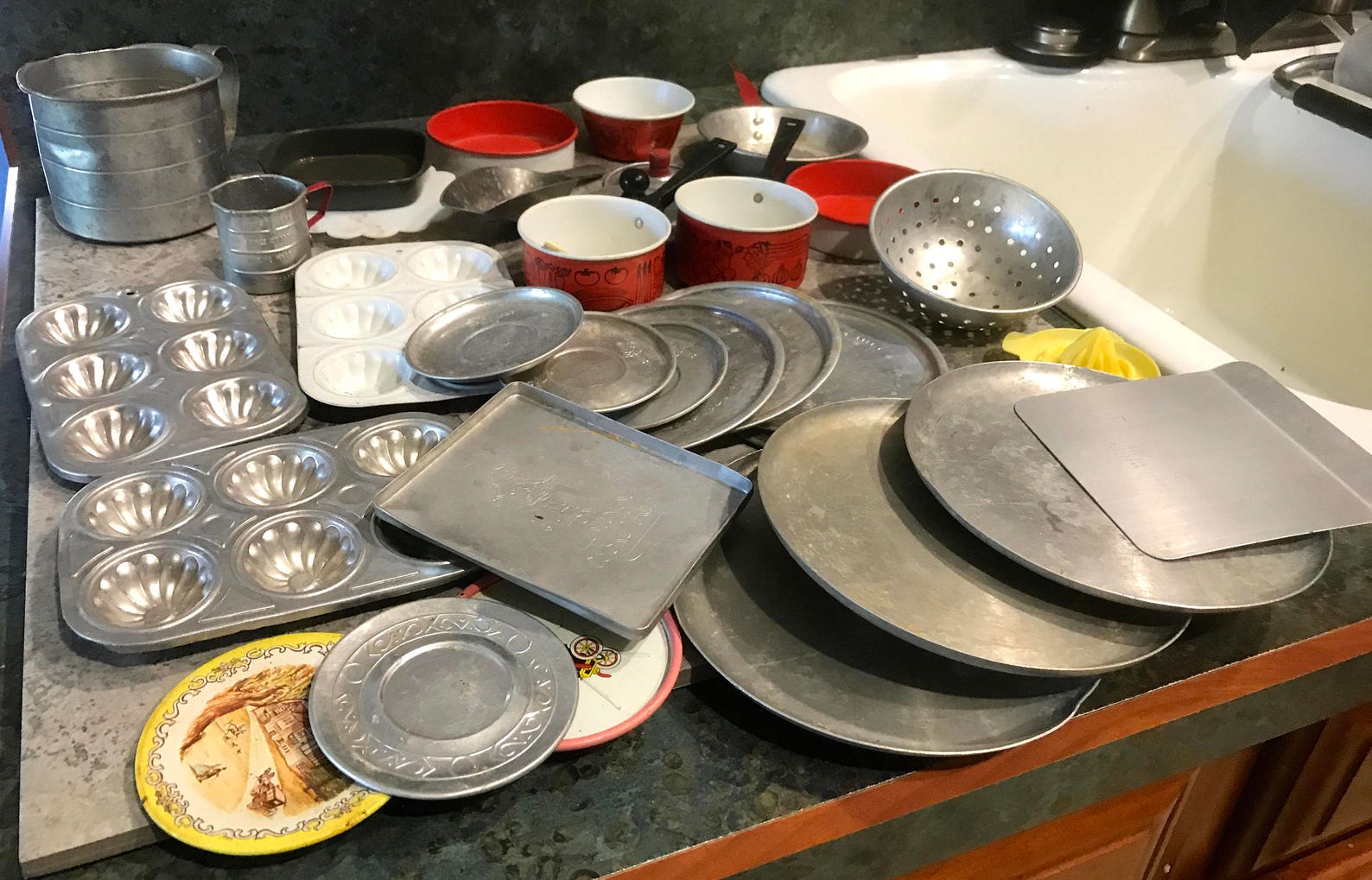 Children's Toy Tin Dishes 34 Pieces Tin Lithograph and | Etsy