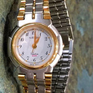 Vintage Aureole Ladies Quartz Wrist Watch 1960 Era - Etsy