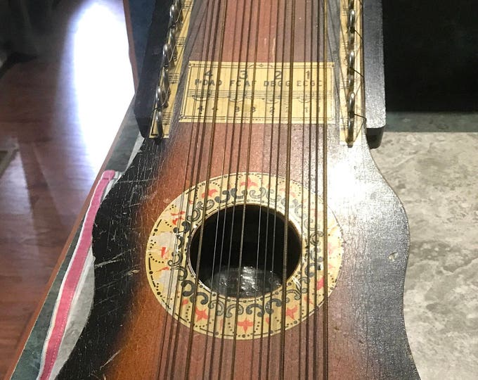 1920's Ukelin Manufacturers Advertising Co. Violin and Hawaiian Ukulele ...