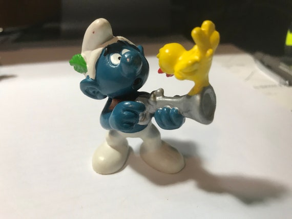 Smurf Hunter PVC Toy Figurine 1978 | Etsy