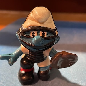 1981 Smurf Baseball Umpire PVC Figure - Etsy