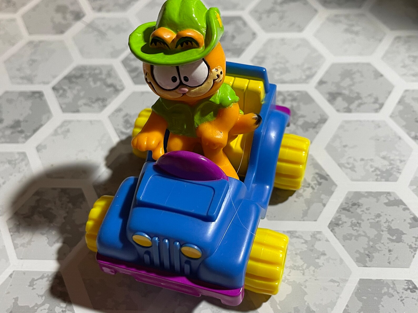 1988 Qty of 4 Mcdonalds Garfield Jeep/ Skateboard/ Scooter/and ...