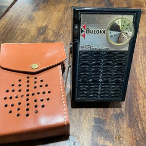 1959 Bulova Valiant Model 680 Transistor Radio, AM Band Only, 4 ...
