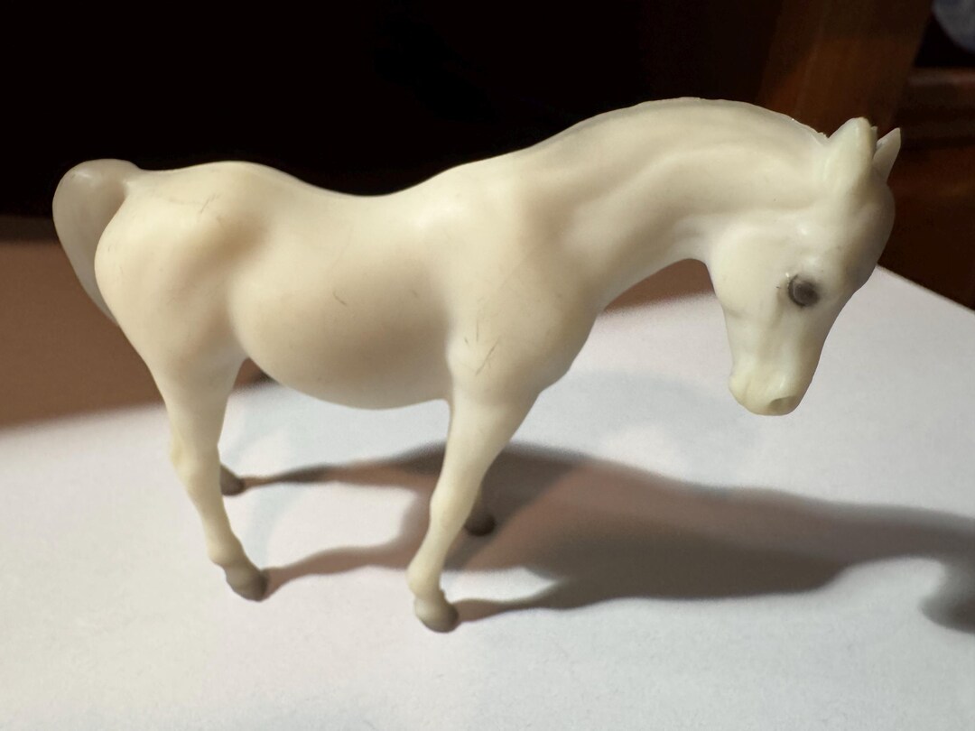Vintage 1976 Breyer 3 Inch Mini Horse (inventory No 19) - Etsy