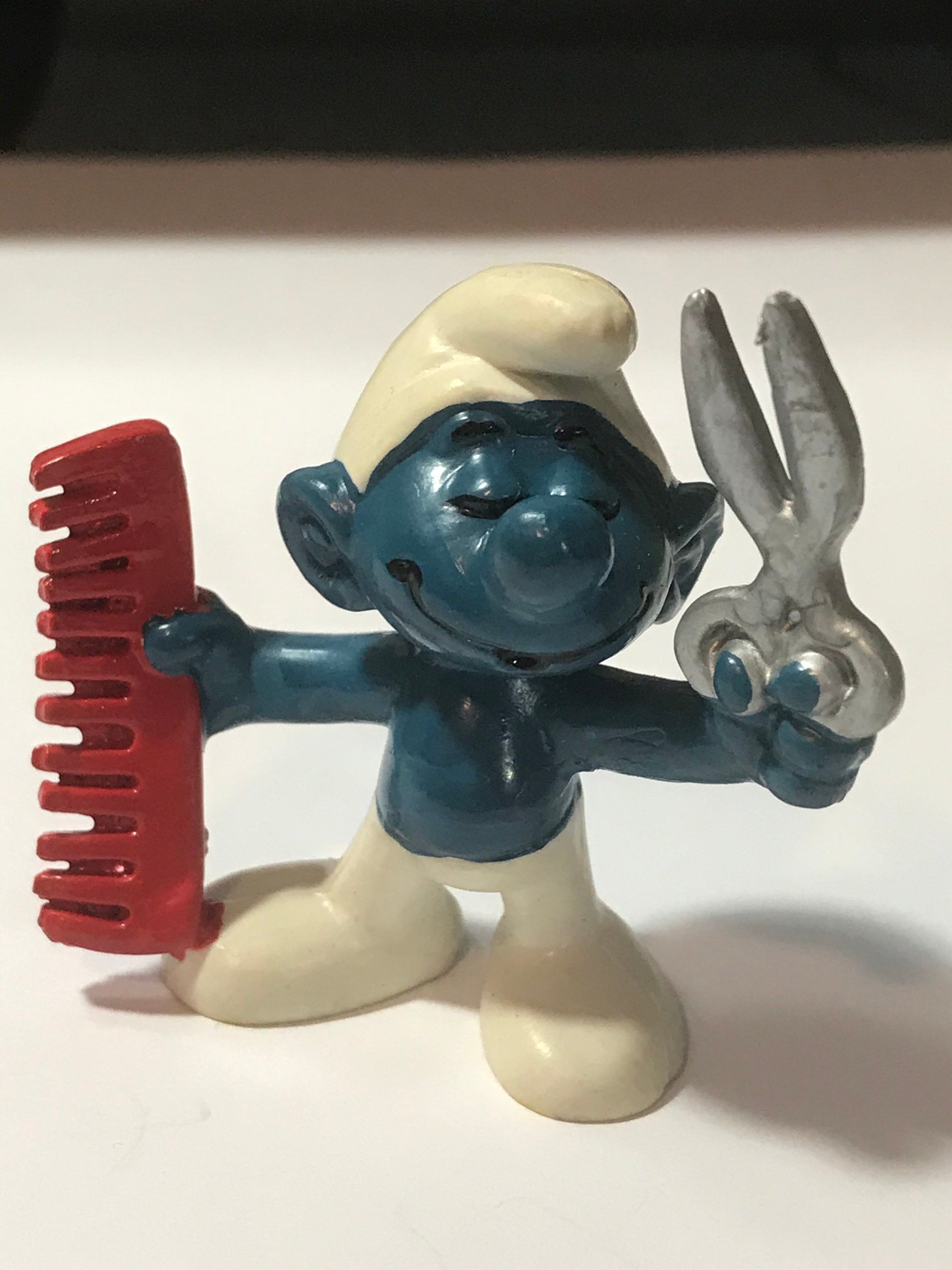 Smurf Hair Stylist / Hairdresser PVC Toy Figurine 1979 - Etsy