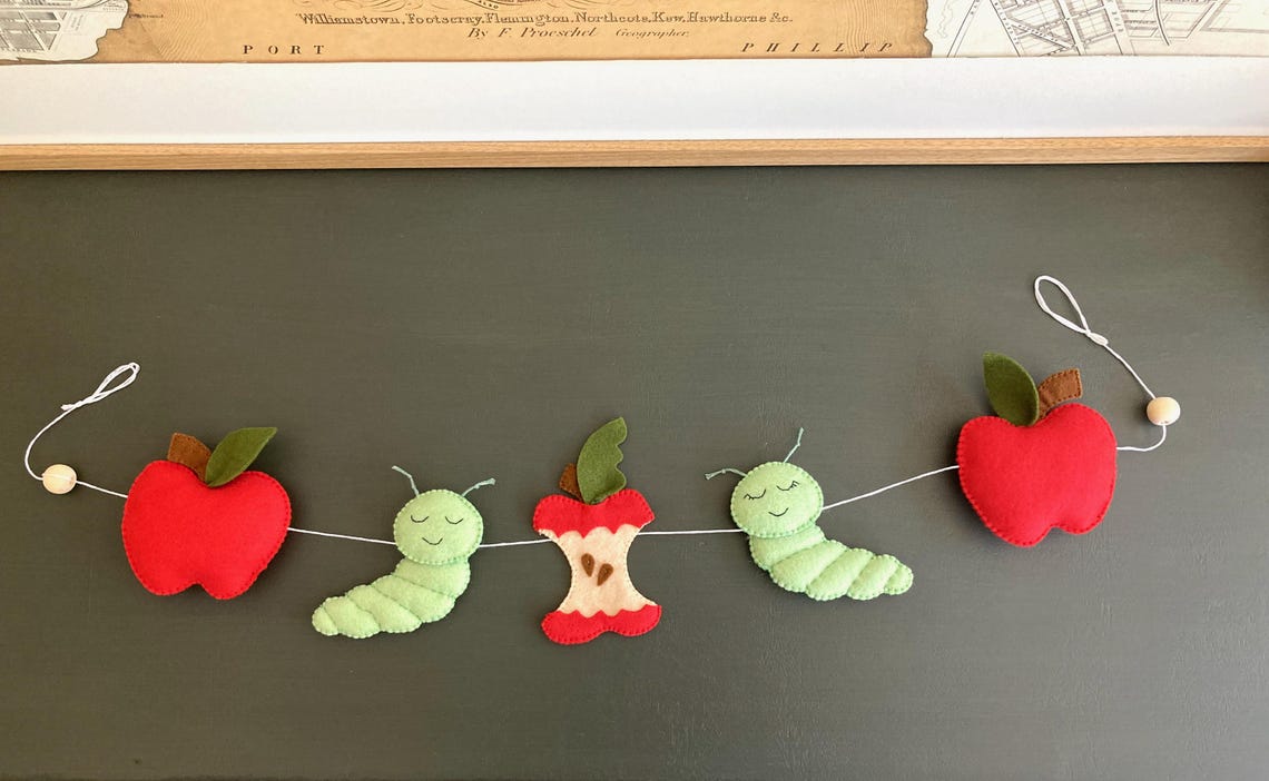 Apples & Worms Felt Garland Wall Decor Banner / Wall Hanging Kids ...