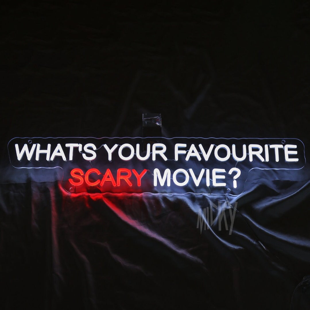What's Your Favorite Scary Movie Sign | Horror Movie Lover Gift ...