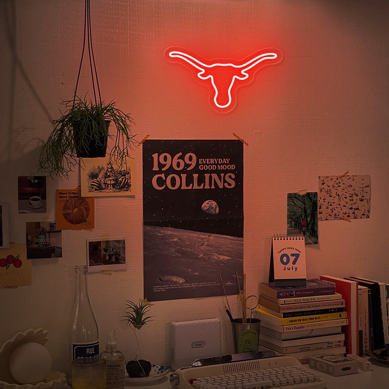 Texas Longhorn Neon Sign: College Dorm Decor, Western LED Light - Etsy