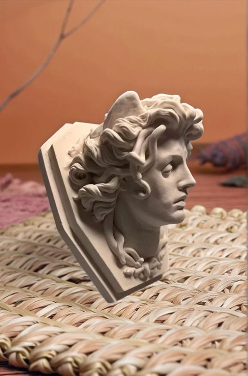 Medusa Aromatherapy Plaster Statue Decorative Ornaments, Garden ...