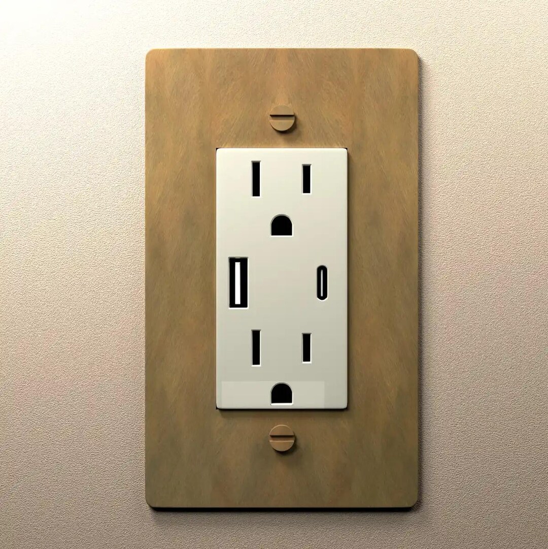 Aged Brass Wall Outlet Cover With 15A Receptacle, USB-C & GFCI ...