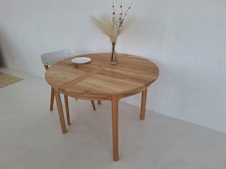 Expandable Round Dining Table | Solid Wood Extendable Table With Leaves ...