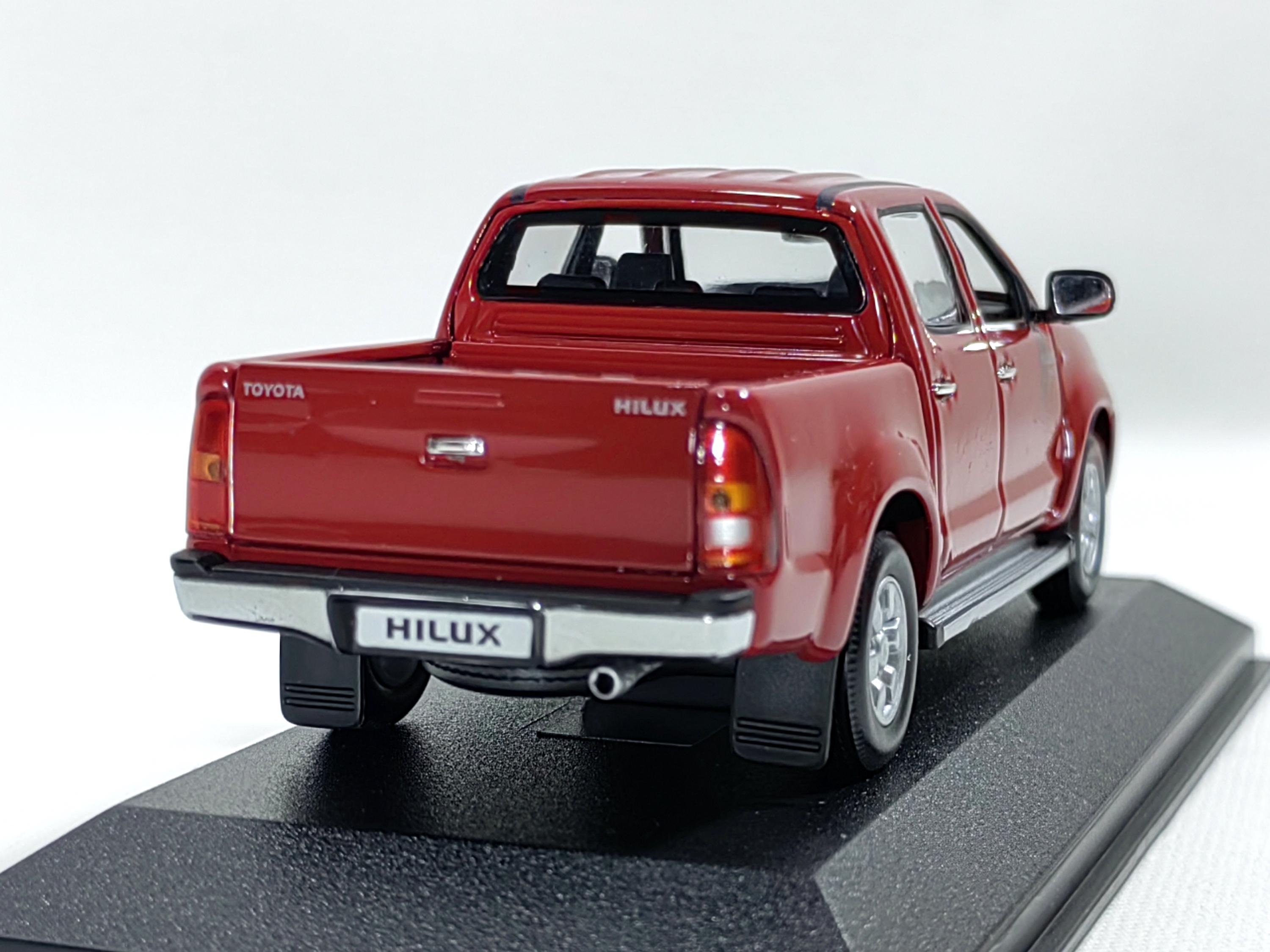 Toyota Hilux Red Diecast Model Car 1:43 - Minichamps Limited Edition - Etsy