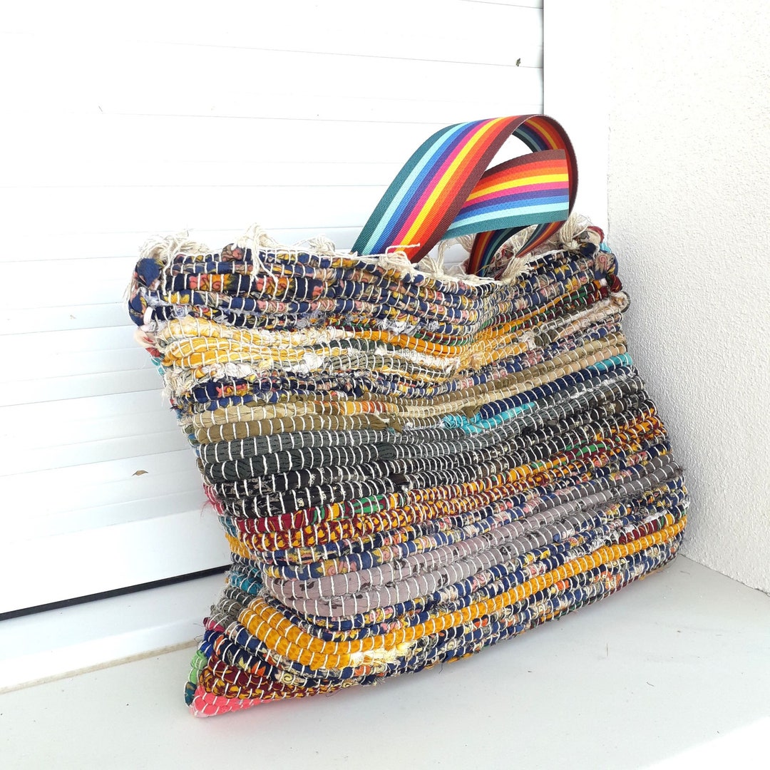 Charming Boho-chic Style Bag, Small in Size, to Carry on the Arm or in ...