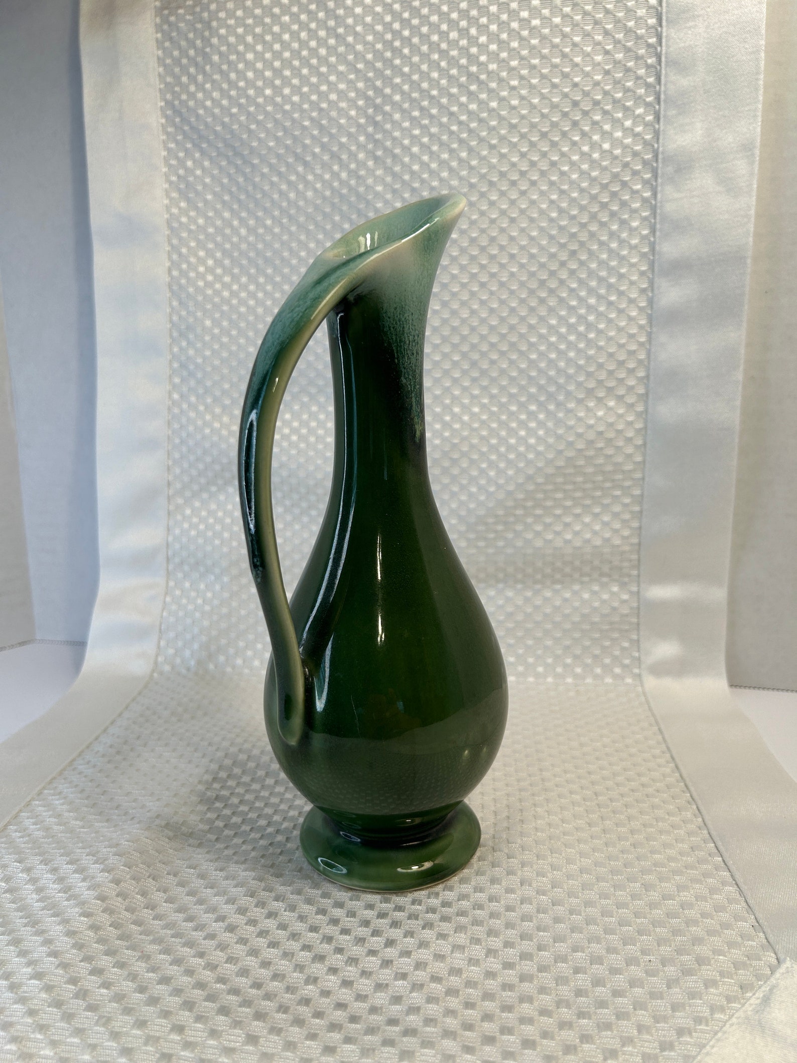 Vintage Green Glaze USA Pottery Vase - Etsy