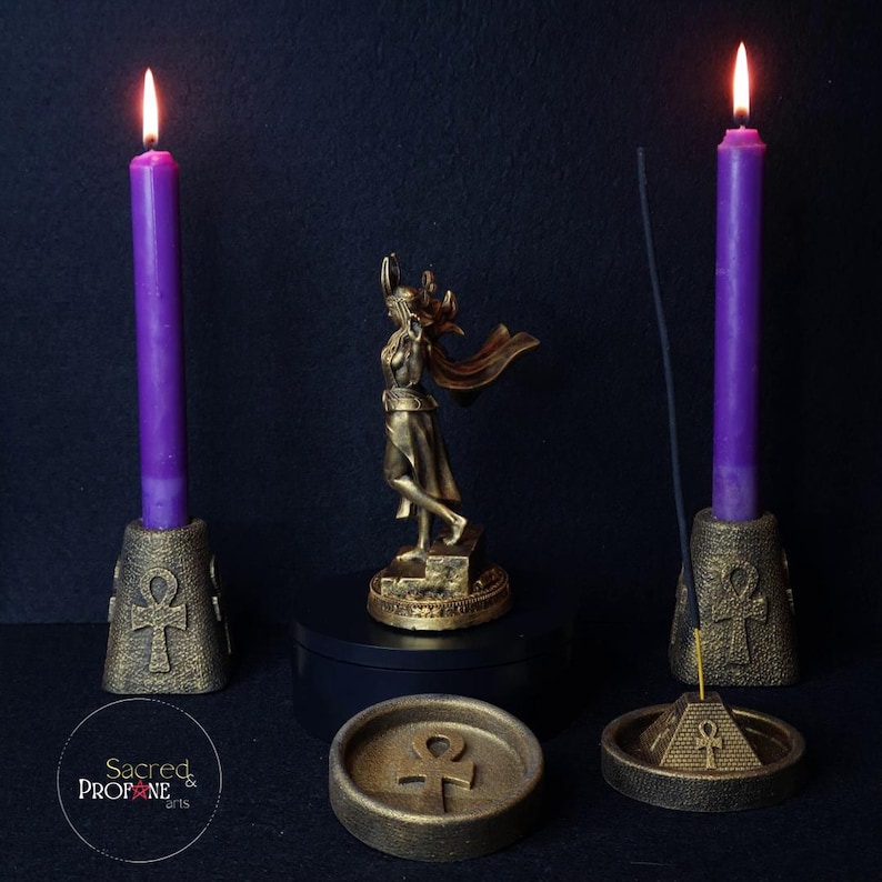 HATHOR Egyptian Deity Statue - Goddess of Joy, Love, and Beauty ...