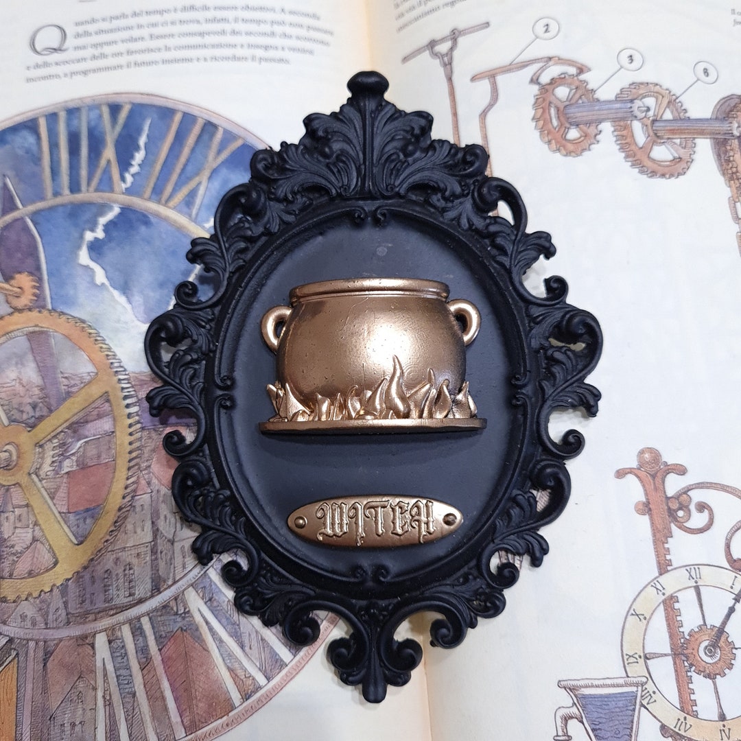 Witch Cauldron - Fantasy Creatures - Wicca - Pagan - Wall Decoration ...