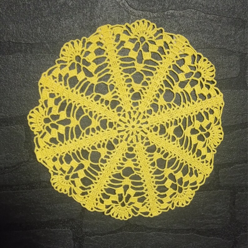 Beautiful Crochet Round Pattern Crochet Diagram Mandala or Wall Décor ...