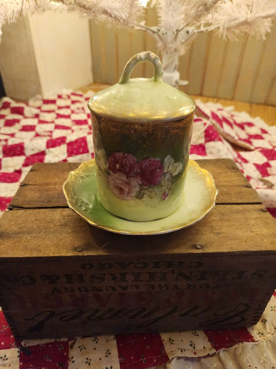 Antique Biscut Tin - Etsy