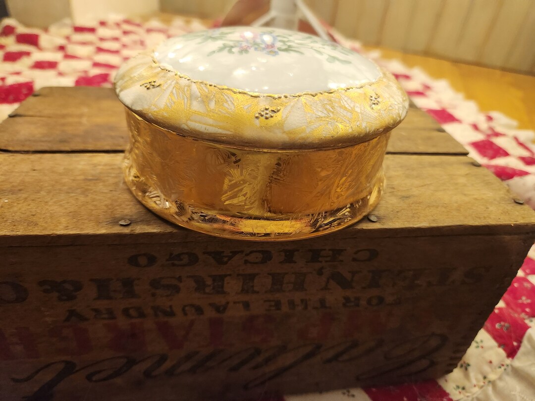 Vintage Powder Box - Etsy