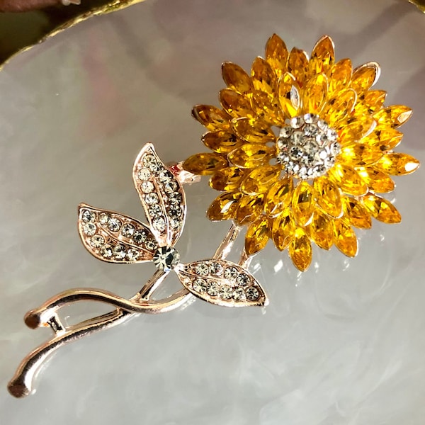 Sunflower Brooch - Etsy