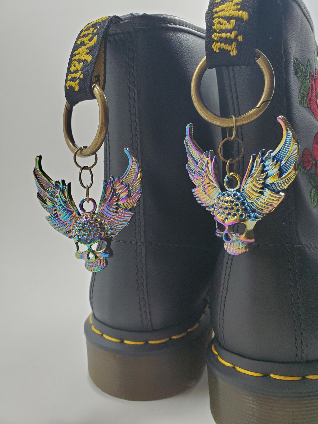 Skull Boot Charms, Skulls With Wings, Rainbow Skulls, Boot Jewelry ...