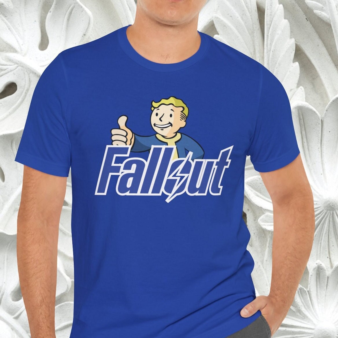 Fallout Vault Boy T-shirt, Fallout, Vault Boy, Fallout New Vegas ...