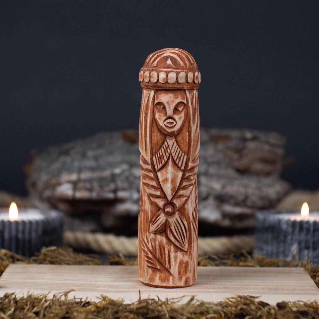 Freyja Wooden Figurine – Norse Goddess of Beauty and Love Statue, Hand ...