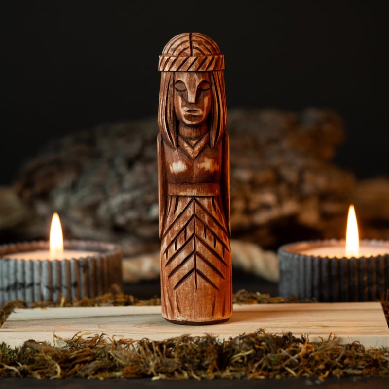 Red Statue Floor - Etsy UK