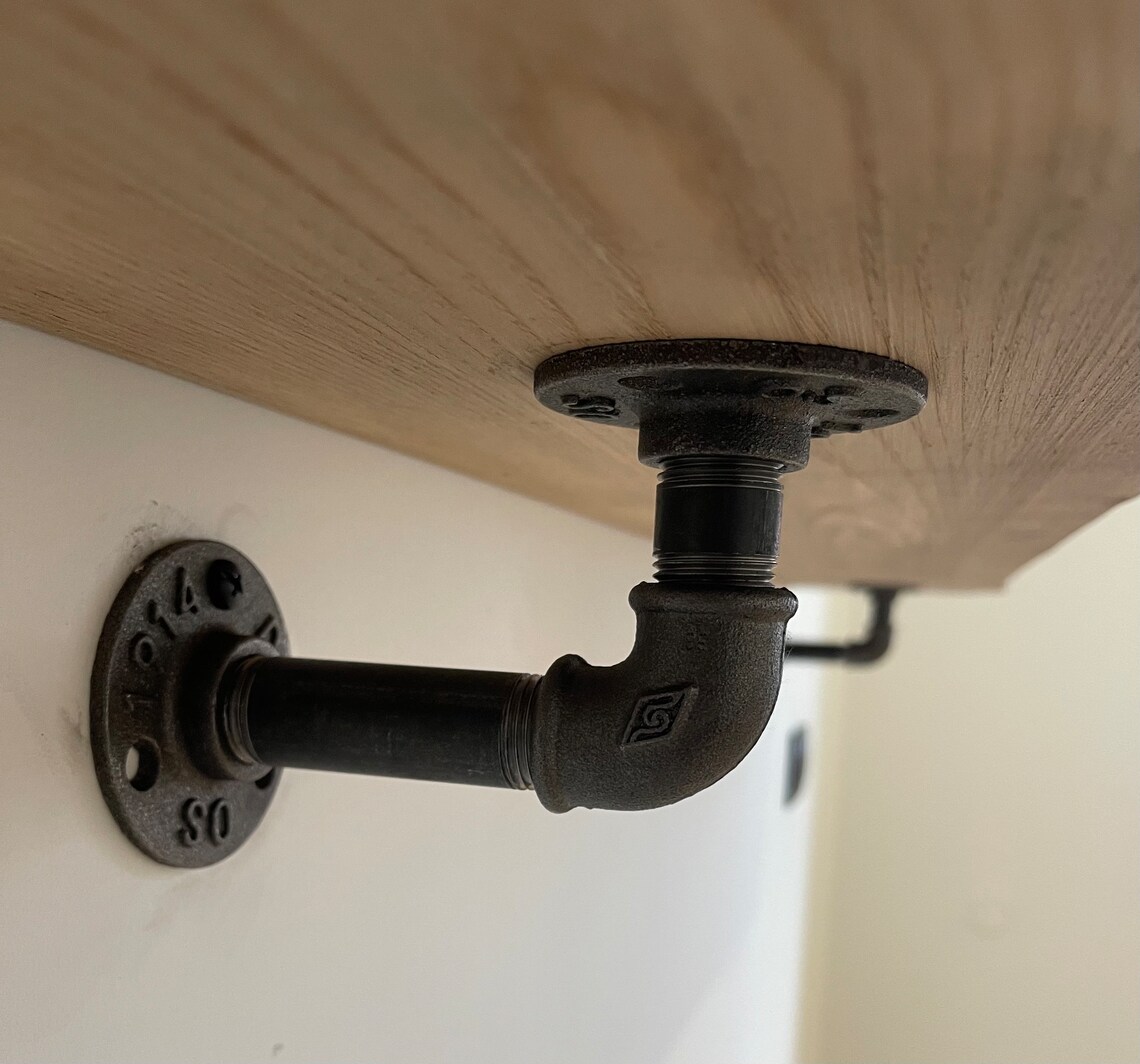 Robust and Elegant Industrial Style Cast Iron Shelf Support Set ...