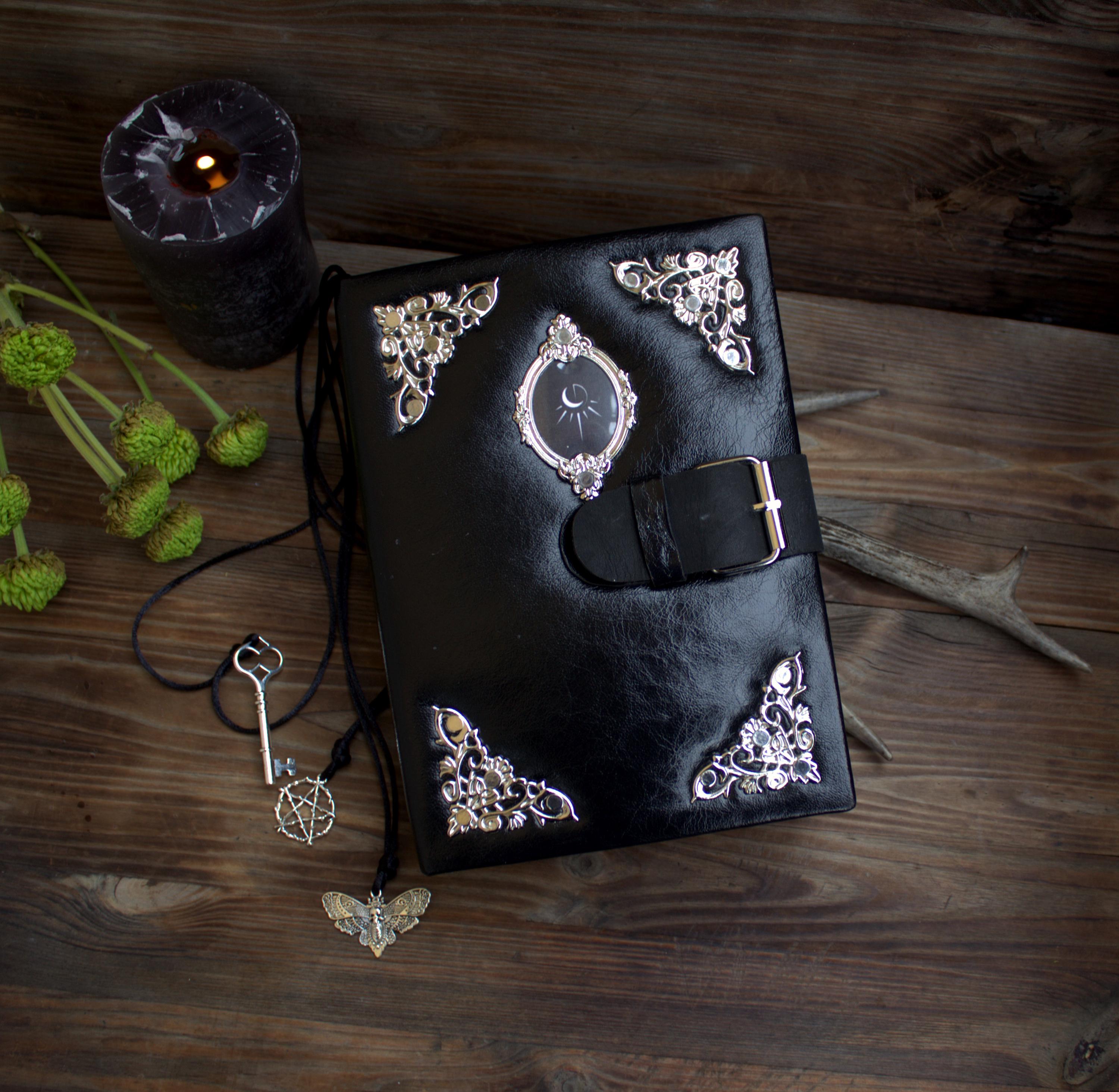 Handmade Leather Grimoire, Book of Shadows, Vintage Witchcraft Journal ...