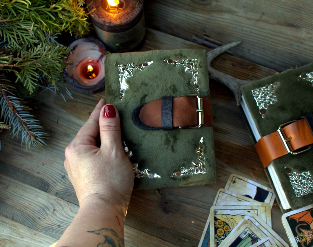 Little Grimoires Book Hand Made, Magic Book Handmade,book of Shadows ...