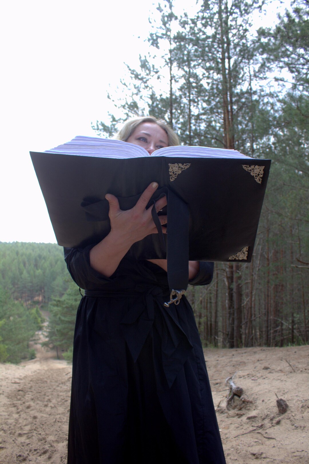 Large Leather Grimoire With Lock, 1000 Grimoire Witch Journal Lockable ...