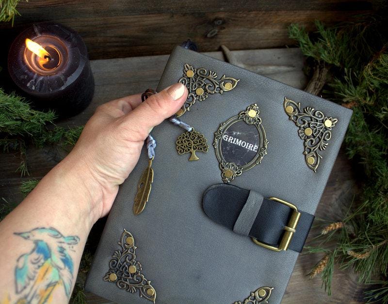 Handmade Leather Book of Shadows, Dark Academia Witch Grimoire - Etsy