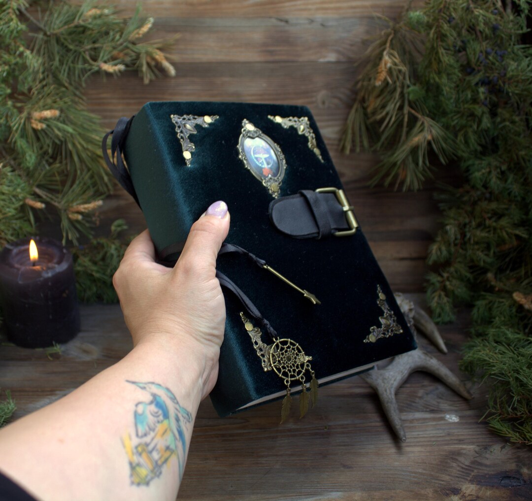 Handmade Book of Shadows Journal, Handmade Journal Velvet, Grimoire ...