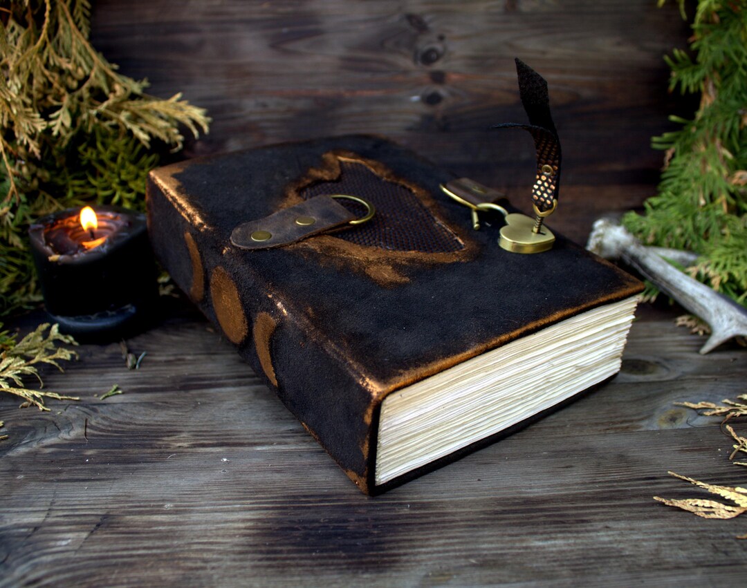 Locking Leather Grimoire Journal, Book of Shadows, Antique Style - Etsy