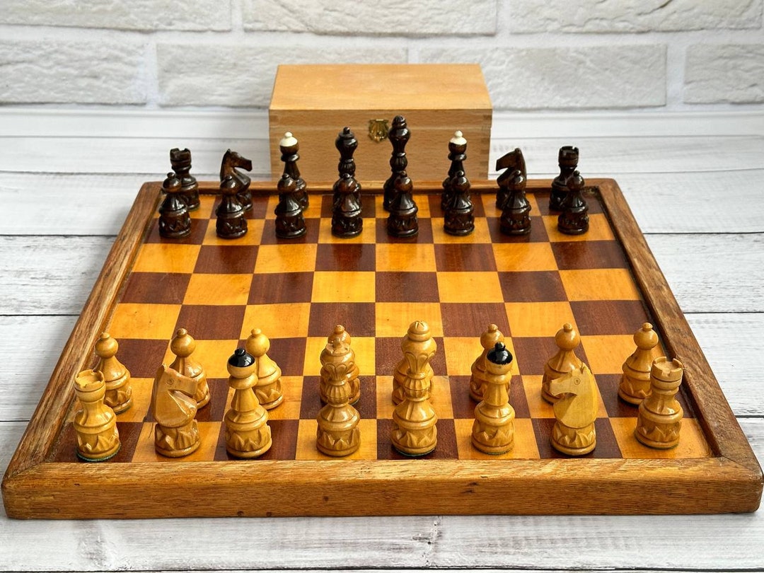 Beautiful German Chess Set With Weights. Handmade Wooden Chess Set in ...