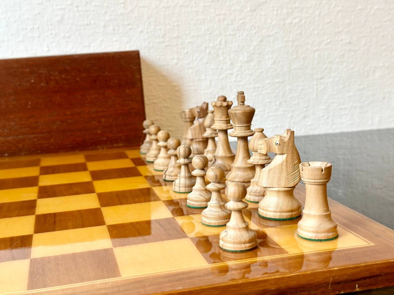 France Staunton Chess Set With Weights in Chess Box Vintage 70s in Good ...