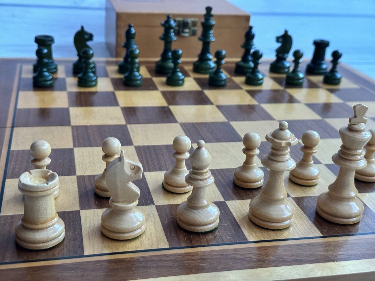 Green Germany Chess Set in Box 80s Vintage in Good Condition. Great ...