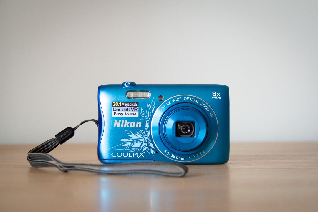 Nikon Coolpix S3700 BLUE Digital Camera Point and Shoot - Etsy
