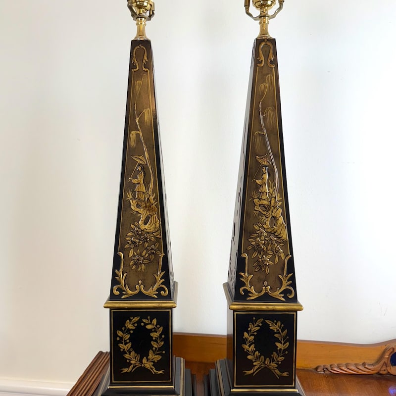 Chinese Design Table Lamp - Etsy