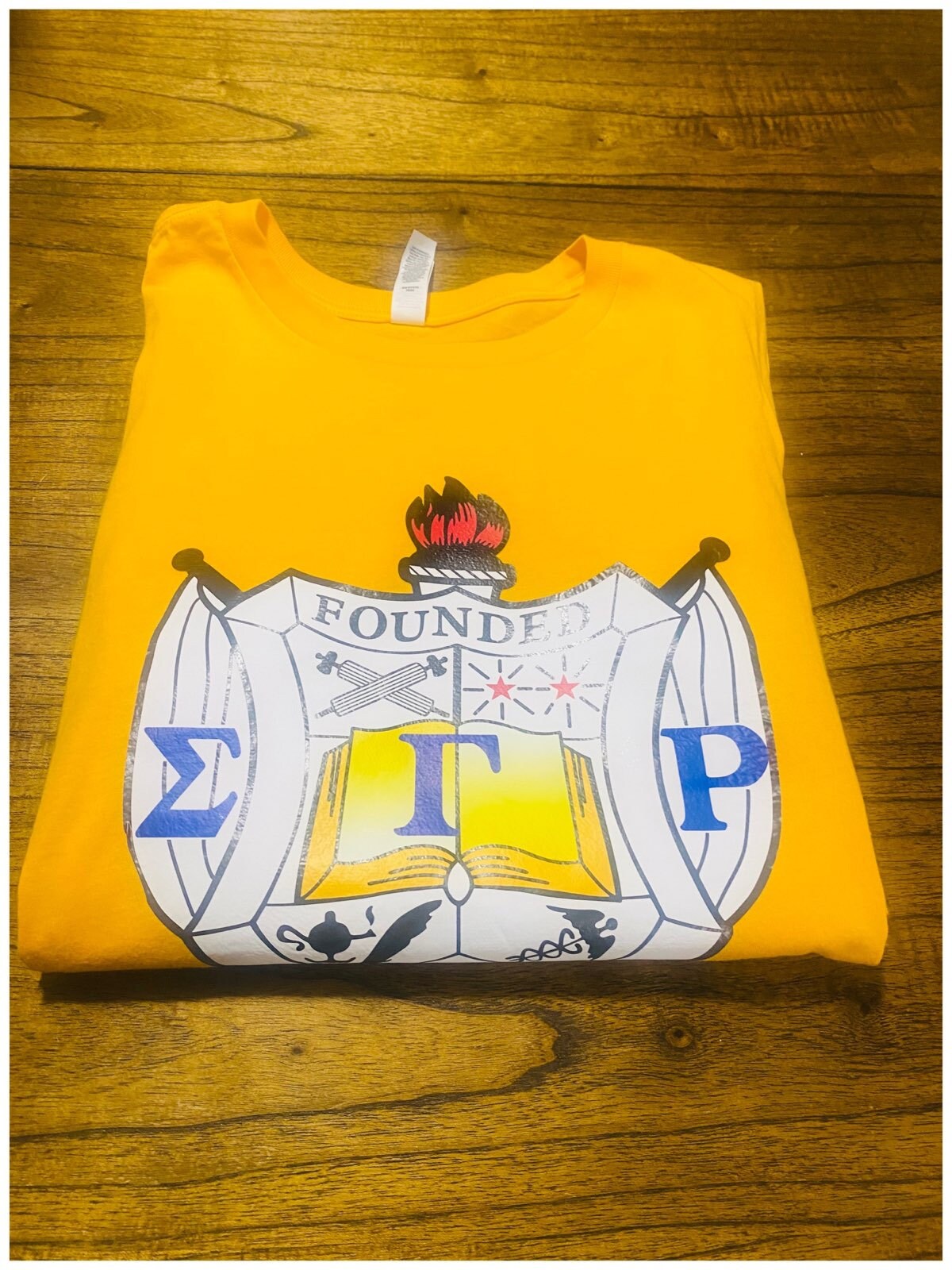 Sgrho Shield T-shirt - Etsy