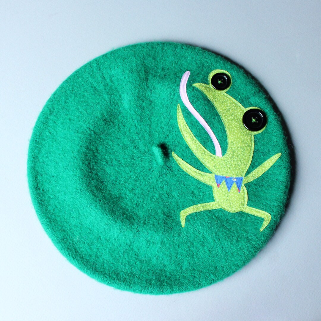 Rich Green Frog Beret - Etsy