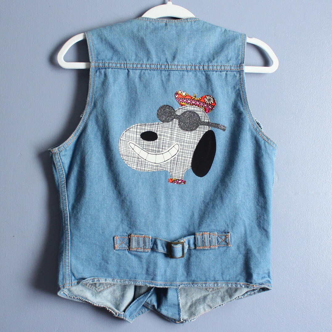 70s Vintage French Star Denim Vest With Snoopy Applique on the Back - Etsy