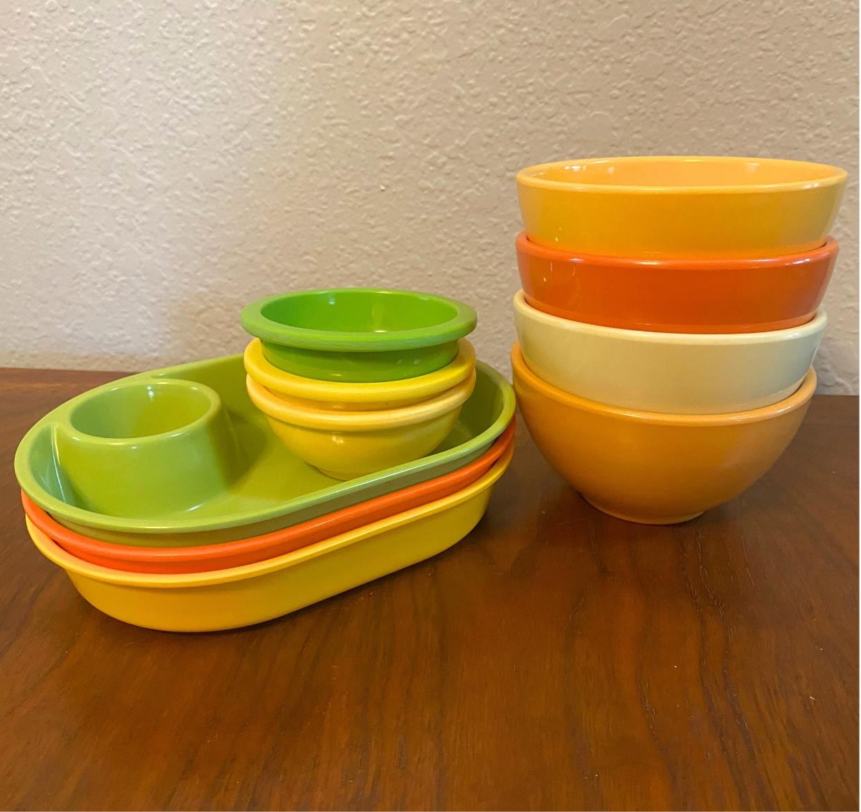 1960s 1970s Melamine Bowls Plates- Retro Vintage Colorful Bowls - Etsy