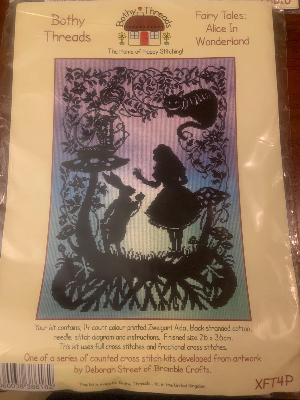Fairy Tales : Alice in Wonderland Cross Stitch Kit by Bothy Threads ...