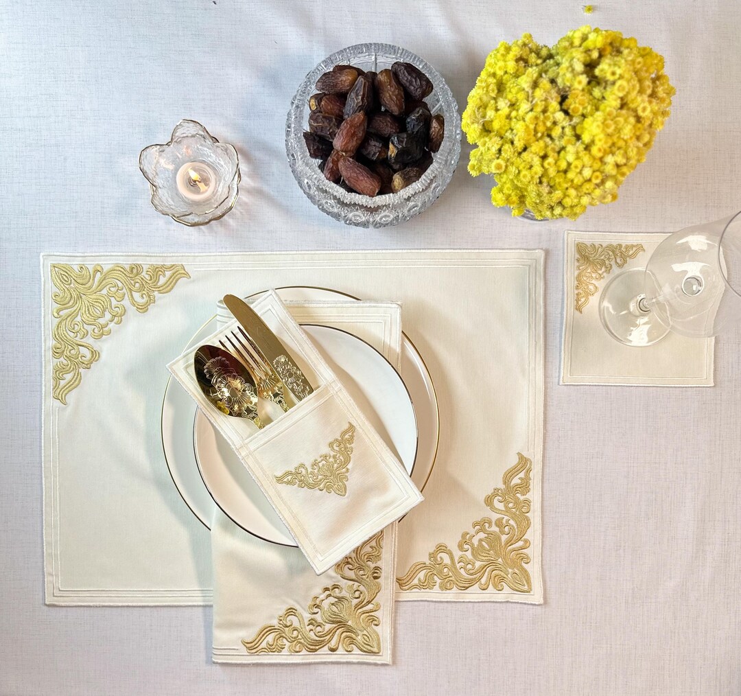 Gold Islamic Design Placemats,eid Table Decor, Islamic Home Decor ...