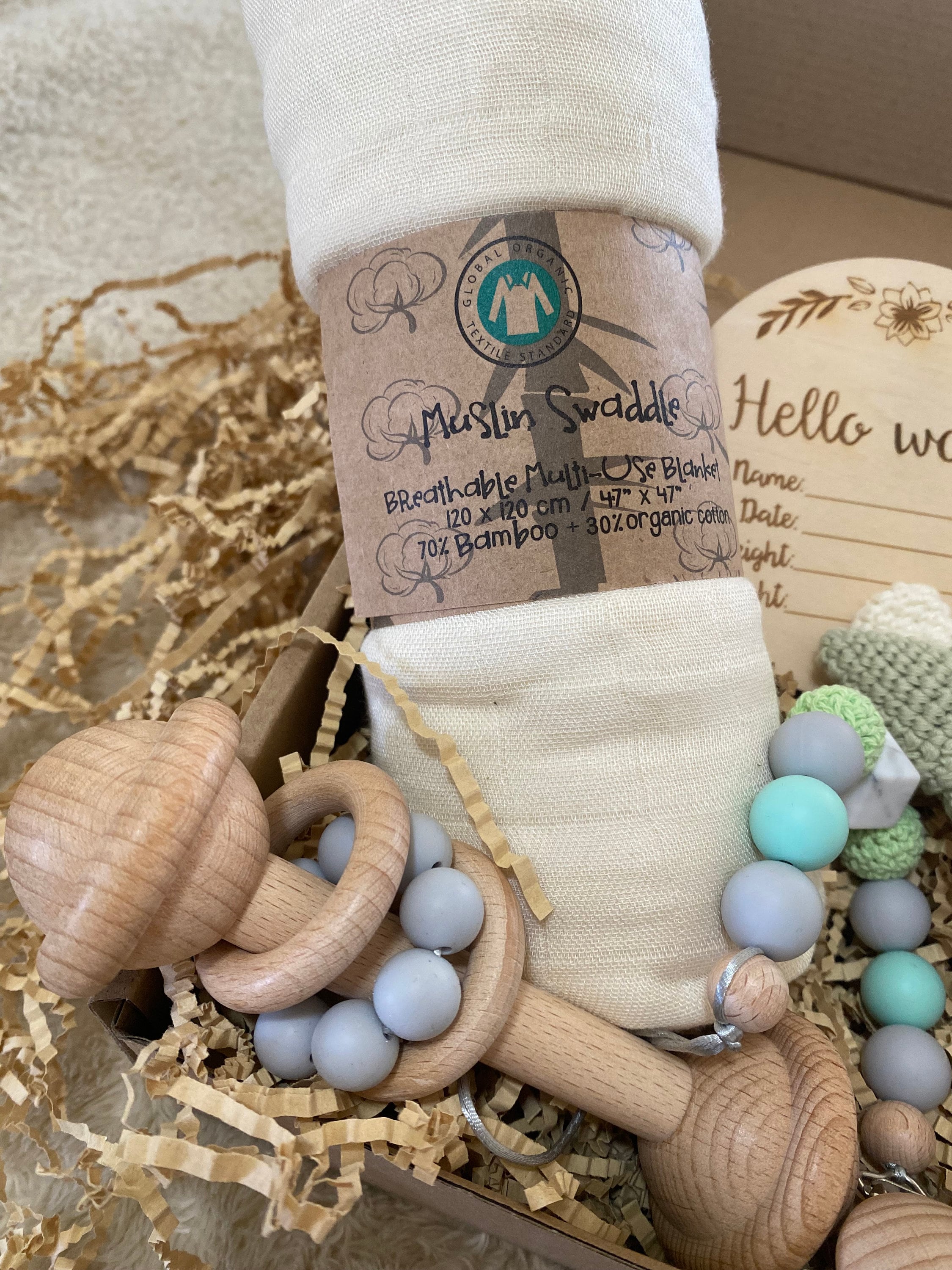 Newborn Baby Gift Box Baby Gift Set Newborn Gift Basket Dinosaur Toy ...